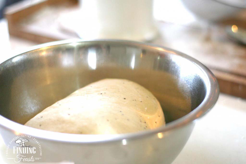 Korvapuusti - Pulla aka Finnish Cardamom Scrolls | Sweet Finnish Buns